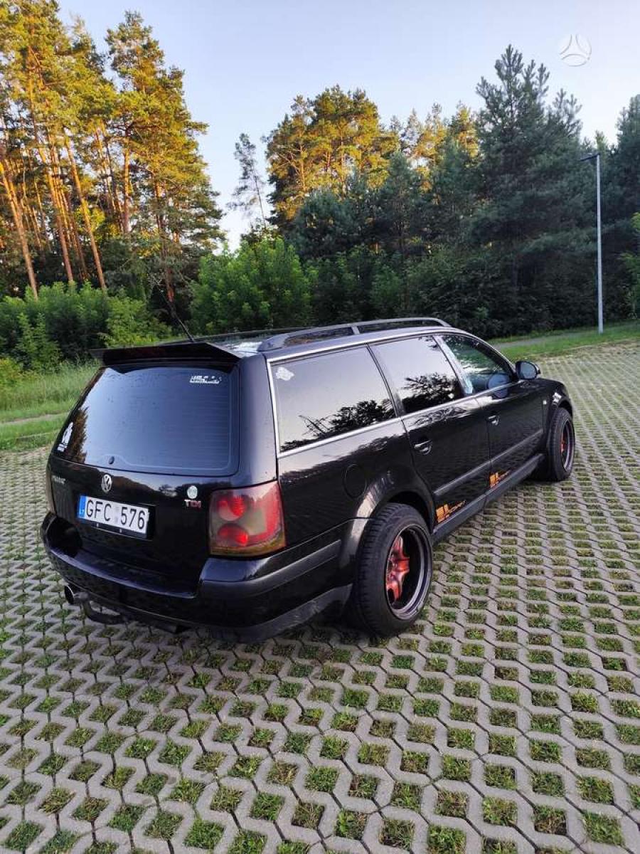 Melns Volkswagen Passat 2002 Varėna, ar dzinēja tilpumu 1.90 L un nobraukumu 350 tūkst. km par 2000 €, foto 4 vietnē AUTOMOTO.COM.LV