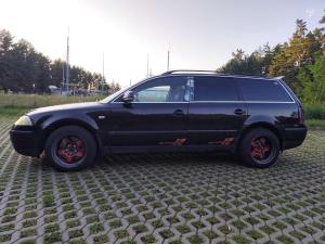 Melns Volkswagen Passat 2002 Varėna, ar dzinēja tilpumu 1.90 L un nobraukumu 350 tūkst. km par 2000 €, foto 9 vietnē AUTOMOTO.COM.LV