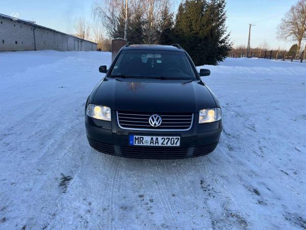 Melns Volkswagen Passat 2003 Vilkaviškis, ar dzinēja tilpumu 1.90 L un nobraukumu 238 tūkst. km par 2100 €, foto 2 vietnē AUTOMOTO.COM.LV