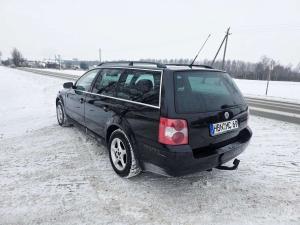 Melns Volkswagen Passat 2003 Panevēža, ar dzinēja tilpumu 1.90 L un nobraukumu 188 tūkst. km par 2450 €, foto  vietnē AUTOMOTO.COM.LV