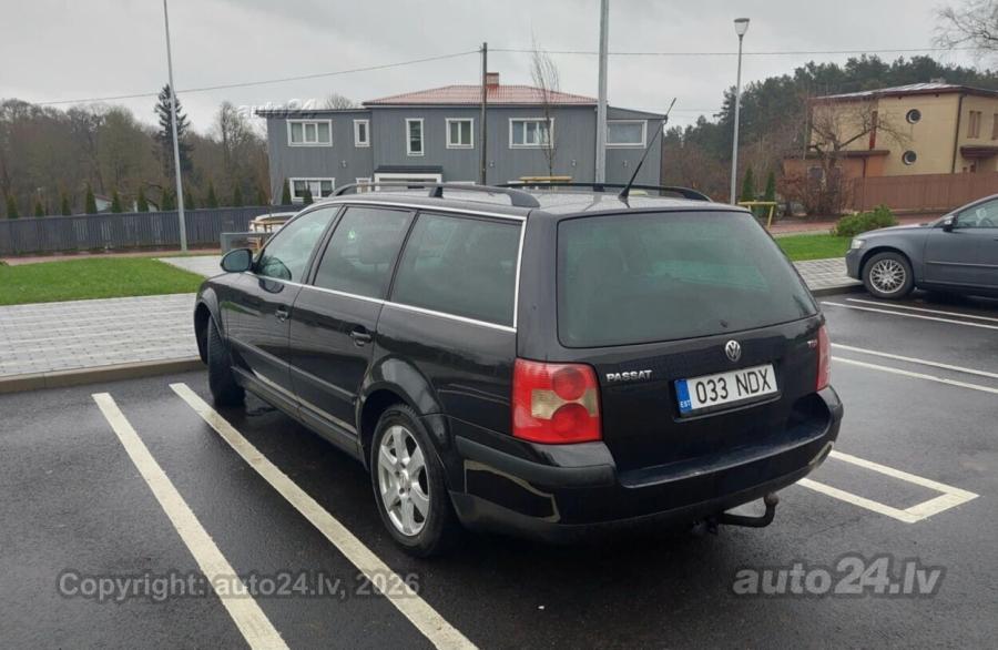 Black Volkswagen Passat 2003 in Tallinn, with an engine capacity of 1.90 L and mileage of 322 thousand km for 3500 €, photo 4 on AUTOMOTO.COM.LV