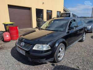 Black Volkswagen Passat 2003 in Gargzdai, with an engine capacity of 1.90 L and mileage of 399 thousand km for 800 €, photo 3 on AUTOMOTO.COM.LV