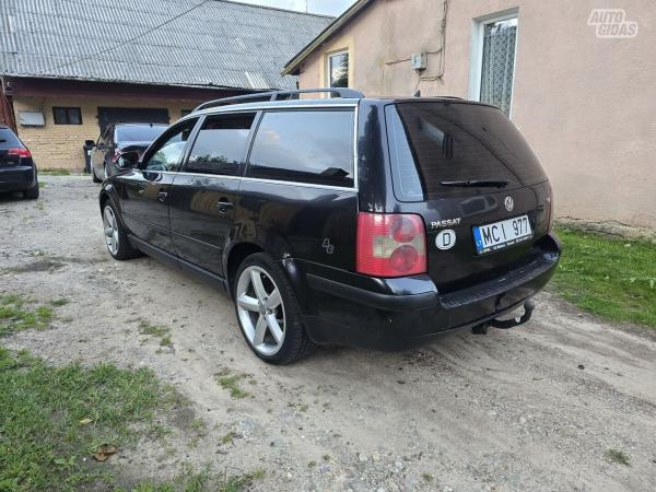 Black Volkswagen Passat 2003 in Plunge, with an engine capacity of 1.90 L and mileage of 306 thousand km for 1250 €, photo 2 on AUTOMOTO.COM.LV