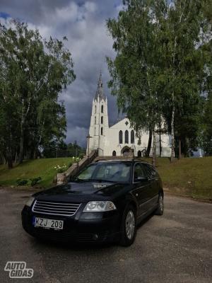 Черный Фольксваген Пассат 2003 в Алитус, объемом двигателя 1.90 л и пробегом 350 тыс. км за 850 €, фото  на AUTOMOTO.COM.LV