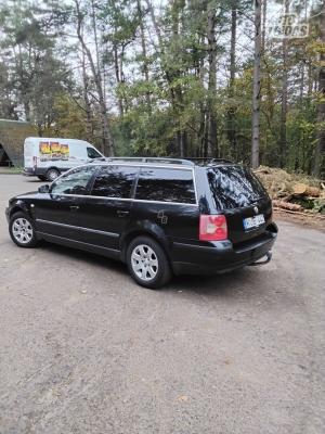 Melns Volkswagen Passat 2003 Utena, ar dzinēja tilpumu 1.90 L un nobraukumu 390 tūkst. km par 1750 €, foto 5 vietnē AUTOMOTO.COM.LV