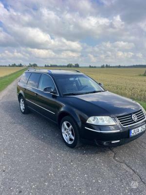 Black Volkswagen Passat 2004 in Siauliai, with an engine capacity of 1.90 L and mileage of 316 thousand km for 1450 €, photo 3 on AUTOMOTO.COM.LV