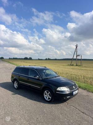 Black Volkswagen Passat 2004 in Siauliai, with an engine capacity of 1.90 L and mileage of 316 thousand km for 1450 €, photo 6 on AUTOMOTO.COM.LV