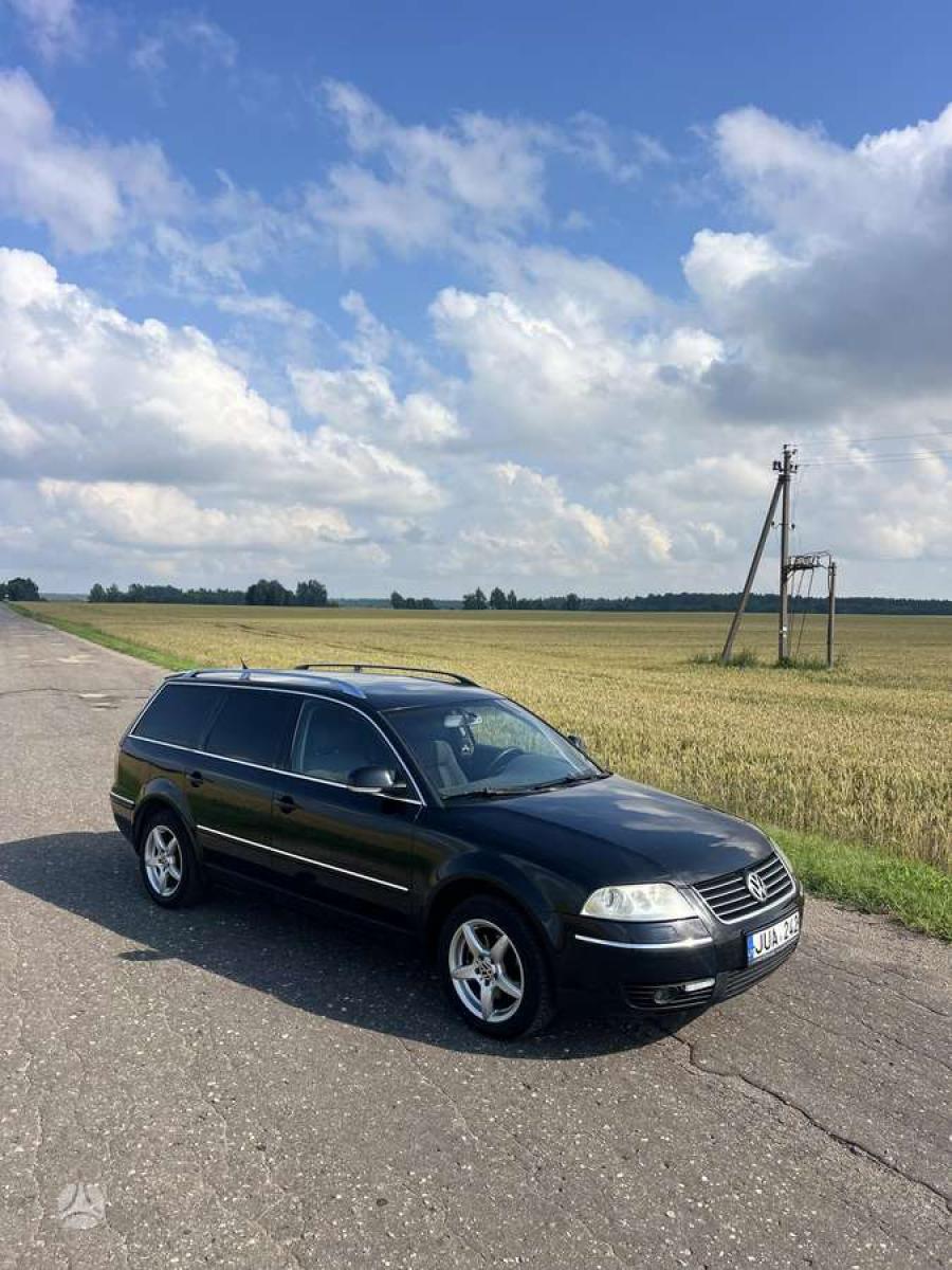 Black Volkswagen Passat 2004 in Siauliai, with an engine capacity of 1.90 L and mileage of 316 thousand km for 1450 €, photo 6 on AUTOMOTO.COM.LV