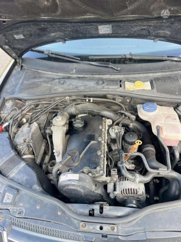 Black Volkswagen Passat 2004 in Siauliai, with an engine capacity of 1.90 L and mileage of 316 thousand km for 1450 €, photo 8 on AUTOMOTO.COM.LV