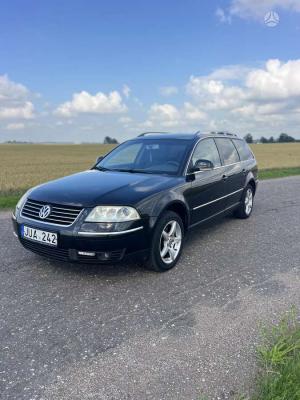 Black Volkswagen Passat 2004 in Siauliai, with an engine capacity of 1.90 L and mileage of 316 thousand km for 1450 €, photo 10 on AUTOMOTO.COM.LV