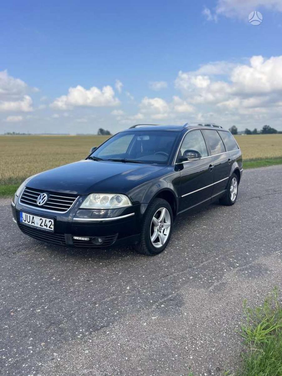 Black Volkswagen Passat 2004 in Siauliai, with an engine capacity of 1.90 L and mileage of 316 thousand km for 1450 €, photo 10 on AUTOMOTO.COM.LV