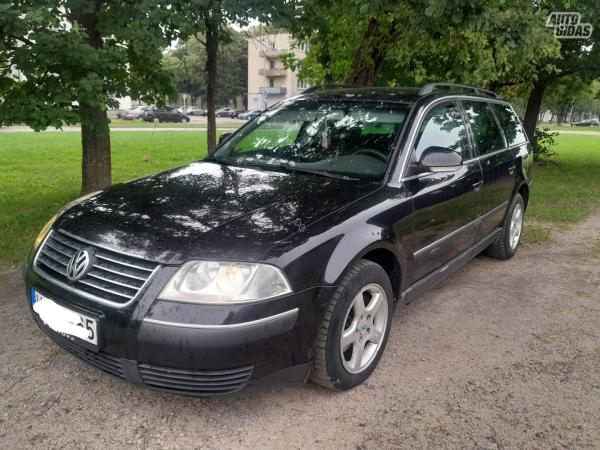 Black Volkswagen Passat 2004 in Marijampole, with an engine capacity of 1.90 L and mileage of 361 thousand km for 1250 €, photo 1 on AUTOMOTO.COM.LV