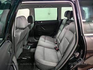 Melns Volkswagen Passat 2005 Viljandi, ar dzinēja tilpumu 1.90 L un nobraukumu 269 tūkst. km par 3390 €, foto 6 vietnē AUTOMOTO.COM.LV