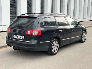 Melns Volkswagen Passat 2005 Viļņa, ar dzinēja tilpumu 1.97 L un nobraukumu 408 tūkst. km par 900 €, foto 4 vietnē AUTOMOTO.COM.LV
