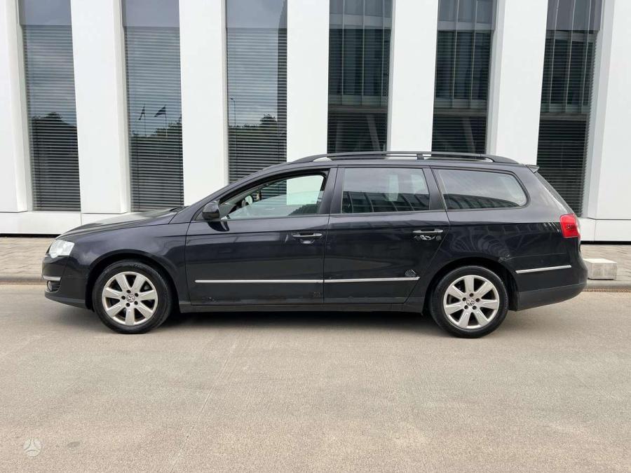 Melns Volkswagen Passat 2005 Viļņa, ar dzinēja tilpumu 1.97 L un nobraukumu 408 tūkst. km par 900 €, foto 7 vietnē AUTOMOTO.COM.LV