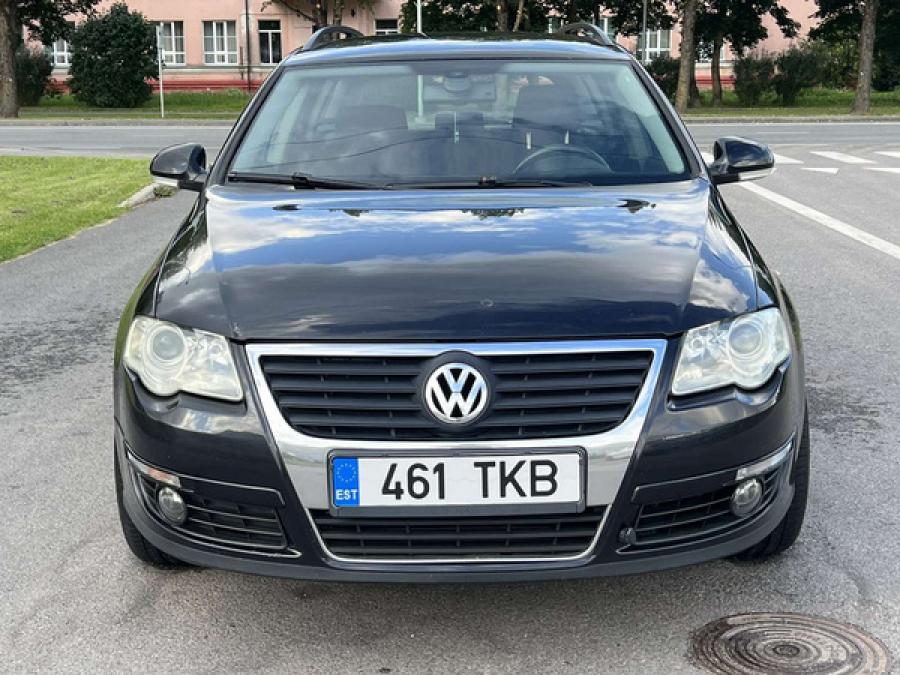 Black Volkswagen Passat 2005 in Narva, with an engine capacity of 2.00 L and mileage of 295 thousand km for 1499 €, photo 4 on AUTOMOTO.COM.LV