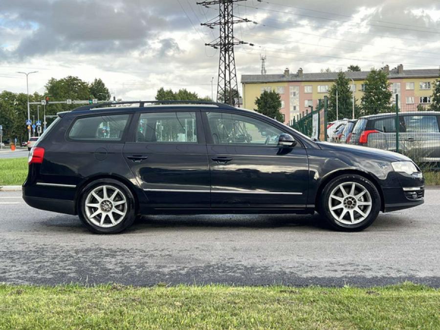 Black Volkswagen Passat 2005 in Narva, with an engine capacity of 2.00 L and mileage of 295 thousand km for 1499 €, photo 6 on AUTOMOTO.COM.LV