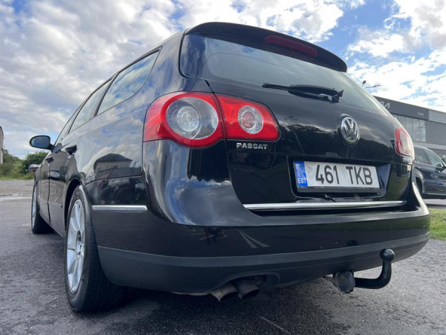 Black Volkswagen Passat 2005 in Narva, with an engine capacity of 2.00 L and mileage of 295 thousand km for 1499 €, photo 9 on AUTOMOTO.COM.LV