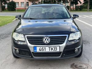 Black Volkswagen Passat 2005 in Narva, with an engine capacity of 2.00 L and mileage of 295 thousand km for 1499 €, photo 15 on AUTOMOTO.COM.LV
