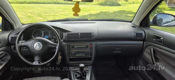 Melns Volkswagen Passat 2005 Tallina, ar dzinēja tilpumu 2.00 L un nobraukumu 350 tūkst. km par 2300 €, foto 7 vietnē AUTOMOTO.COM.LV