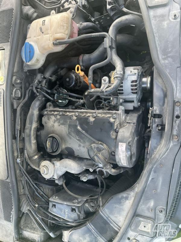 Melns Volkswagen Passat 2005 Viļņa, ar dzinēja tilpumu 1.90 L un nobraukumu 342 tūkst. km par 1750 €, foto 11 vietnē AUTOMOTO.COM.LV