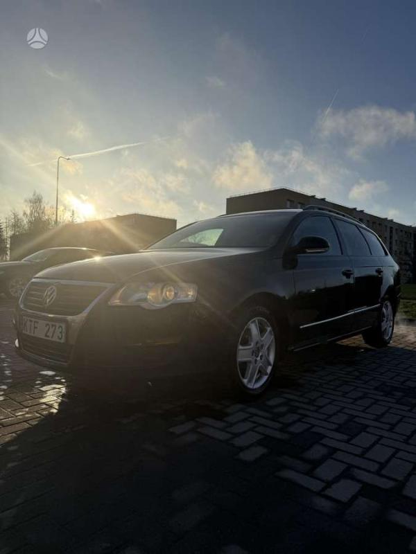 Melns Volkswagen Passat 2006 Akmenė, ar dzinēja tilpumu 1.90 L un nobraukumu 486 tūkst. km par 1500 €, foto 4 vietnē AUTOMOTO.COM.LV