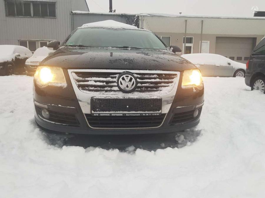 Melns Volkswagen Passat 2006 Utena, ar dzinēja tilpumu 2.00 L un nobraukumu 295 tūkst. km par 2150 €, foto 1 vietnē AUTOMOTO.COM.LV