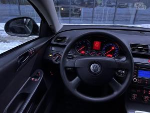 Melns Volkswagen Passat 2006 Alīta, ar dzinēja tilpumu 2.00 L un nobraukumu 305 tūkst. km par 1750 €, foto 15 vietnē AUTOMOTO.COM.LV