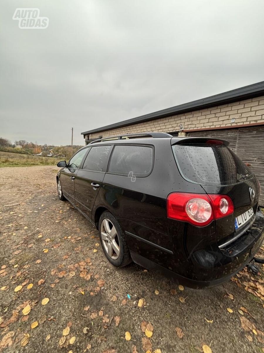 Melns Volkswagen Passat 2006 Kaišiadorys, ar dzinēja tilpumu 2.00 L un nobraukumu 280 tūkst. km par 800 €, foto 4 vietnē AUTOMOTO.COM.LV