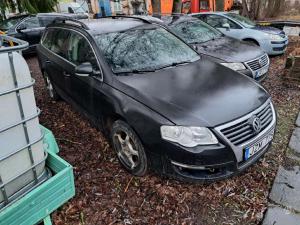 Black Volkswagen Passat 2006 in Panevezys, with an engine capacity of 1.97 L and mileage of 260 thousand km for 500 €, photo  on AUTOMOTO.COM.LV