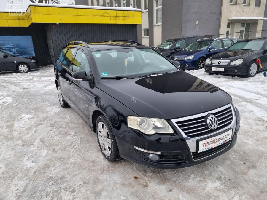 Black Volkswagen Passat 2006 in Kaunas, with an engine capacity of 2.00 L and mileage of 277 thousand km for 2400 €, photo 1 on AUTOMOTO.COM.LV