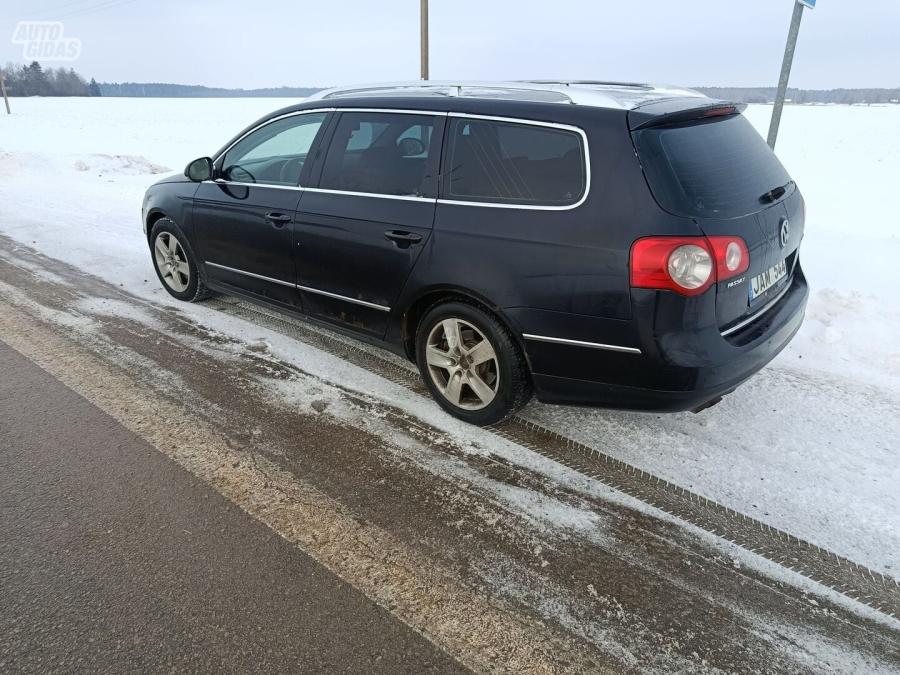 Black Volkswagen Passat 2006 in Pasvalys, with an engine capacity of 2.00 L and mileage of 409 thousand km for 1000 €, photo 1 on AUTOMOTO.COM.LV