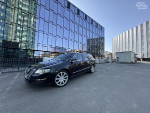 Black Volkswagen Passat 2006 in Vilnius, with an engine capacity of 2.00 L and mileage of 412 thousand km for 2100 €, photo  on AUTOMOTO.COM.LV