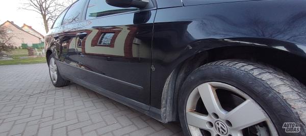 Melns Volkswagen Passat 2006 Klaipėda, ar dzinēja tilpumu 1.90 L un nobraukumu 300 tūkst. km par 1899 €, foto 7 vietnē AUTOMOTO.COM.LV