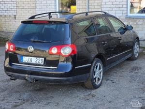 Melns Volkswagen Passat 2006 Radviliškis, ar dzinēja tilpumu 2.00 L un nobraukumu 389 tūkst. km par 950 €, foto 7 vietnē AUTOMOTO.COM.LV
