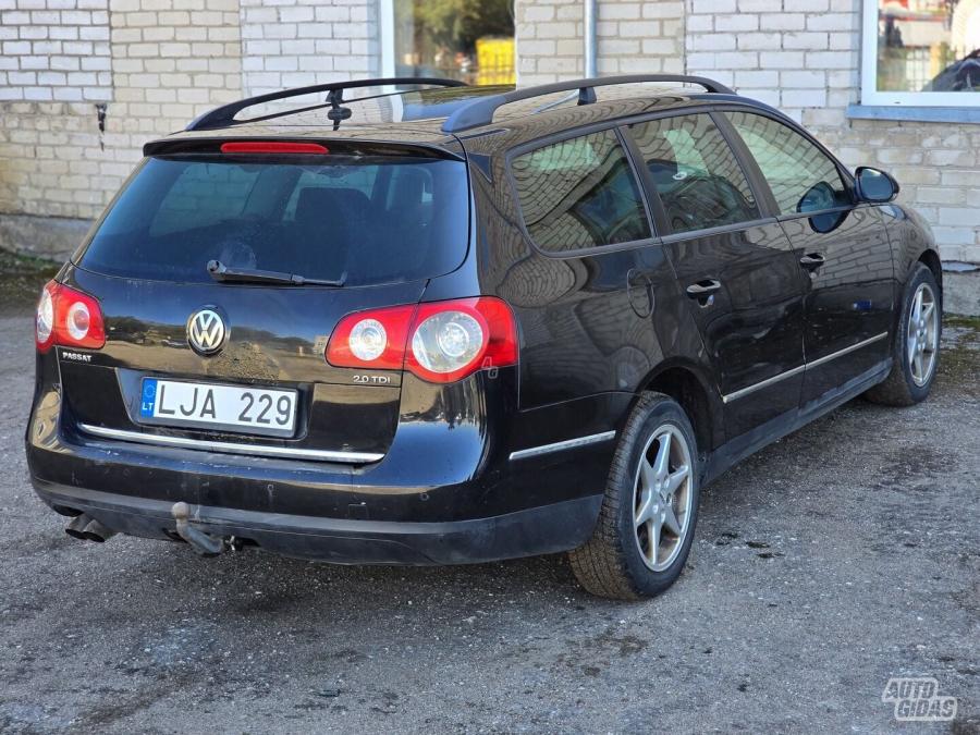 Melns Volkswagen Passat 2006 Radviliškis, ar dzinēja tilpumu 2.00 L un nobraukumu 389 tūkst. km par 950 €, foto 7 vietnē AUTOMOTO.COM.LV