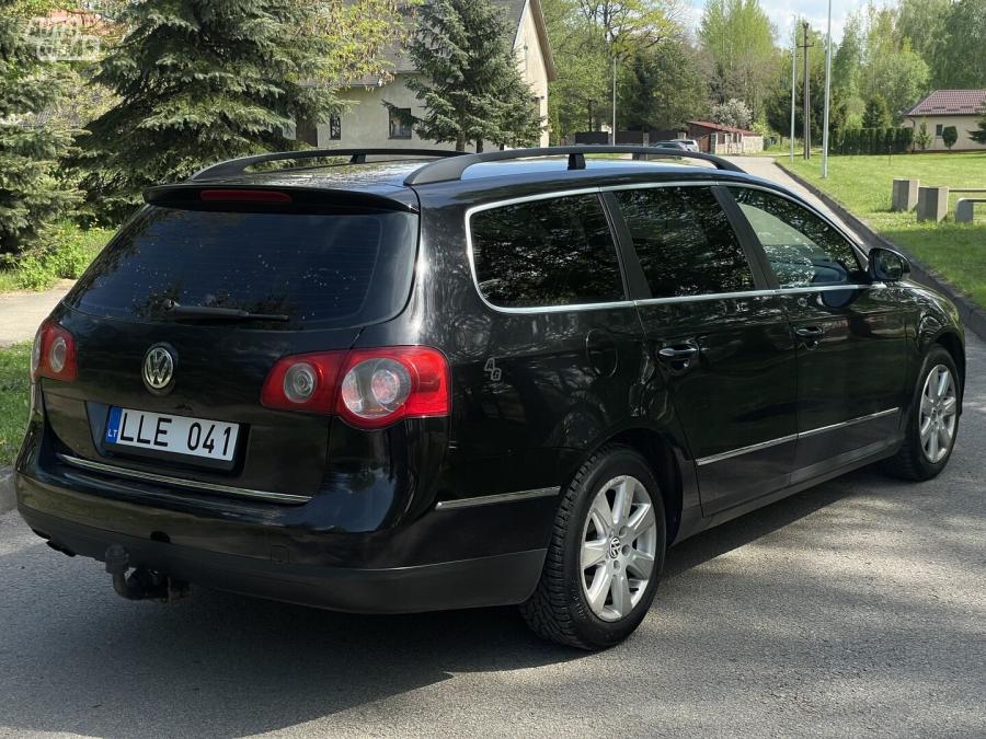 Black Volkswagen Passat 2006 in Silute, with an engine capacity of 1.90 L and mileage of 326 thousand km for 1950 €, photo 5 on AUTOMOTO.COM.LV