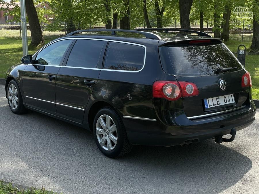 Black Volkswagen Passat 2006 in Silute, with an engine capacity of 1.90 L and mileage of 326 thousand km for 1950 €, photo 7 on AUTOMOTO.COM.LV