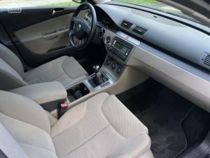 Black Volkswagen Passat 2006 in Silute, with an engine capacity of 1.90 L and mileage of 326 thousand km for 1950 €, photo 20 on AUTOMOTO.COM.LV
