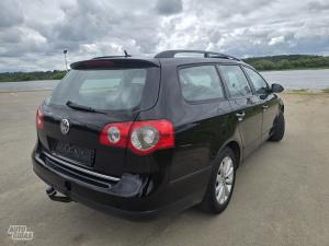 Black Volkswagen Passat 2006 in Jurbarkas, with an engine capacity of 1.60 L and mileage of 227 thousand km for 2750 €, photo 5 on AUTOMOTO.COM.LV