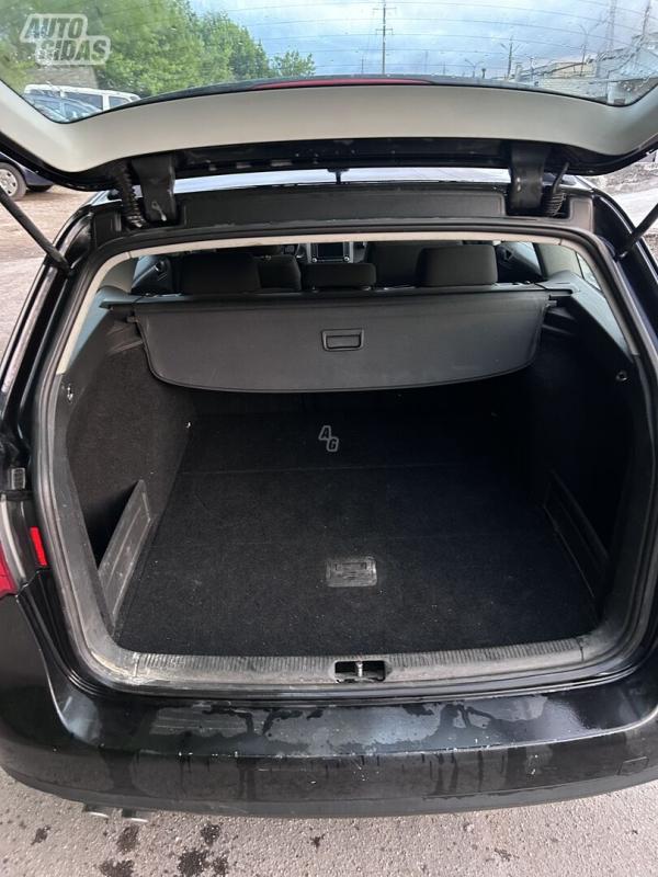 Black Volkswagen Passat 2006 in Kaunas, with an engine capacity of 2.00 L and mileage of 309 thousand km for 1500 €, photo 5 on AUTOMOTO.COM.LV