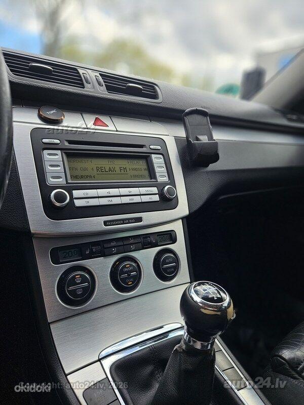 Black Volkswagen Passat 2006 in Tallinn, with an engine capacity of 2.00 L and mileage of 300 thousand km for 1950 €, photo 9 on AUTOMOTO.COM.LV