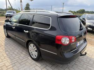Black Volkswagen Passat 2006 in Vilnius, with an engine capacity of 1.98 L and mileage of 383 thousand km for 1150 €, photo 7 on AUTOMOTO.COM.LV