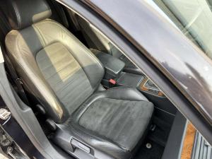 Black Volkswagen Passat 2006 in Vilnius, with an engine capacity of 1.98 L and mileage of 383 thousand km for 1150 €, photo 16 on AUTOMOTO.COM.LV