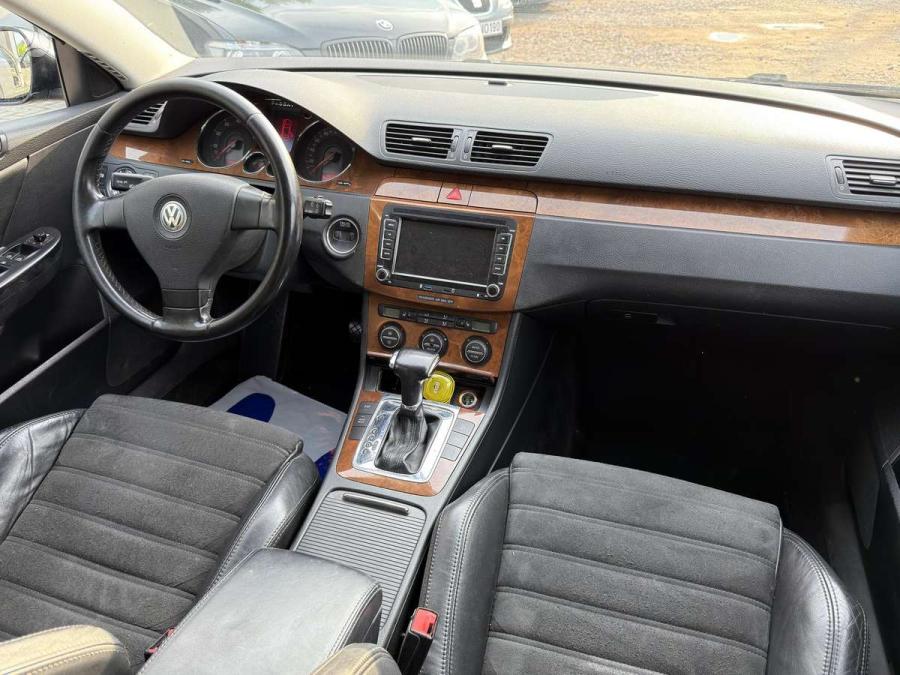 Black Volkswagen Passat 2006 in Vilnius, with an engine capacity of 1.98 L and mileage of 383 thousand km for 1150 €, photo 17 on AUTOMOTO.COM.LV