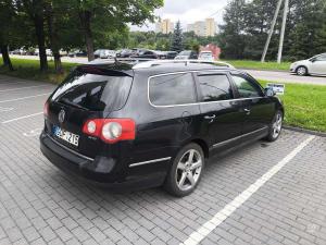 Black Volkswagen Passat 2006 in Vilnius, with an engine capacity of 2.00 L and mileage of 359 thousand km for 1100 €, photo 6 on AUTOMOTO.COM.LV