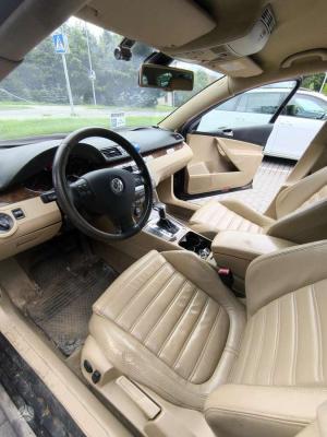 Black Volkswagen Passat 2006 in Vilnius, with an engine capacity of 2.00 L and mileage of 359 thousand km for 1100 €, photo 11 on AUTOMOTO.COM.LV
