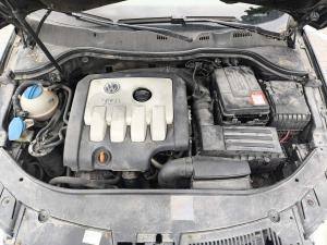 Black Volkswagen Passat 2006 in Vilnius, with an engine capacity of 2.00 L and mileage of 359 thousand km for 1100 €, photo 19 on AUTOMOTO.COM.LV