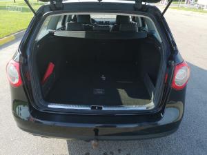 Melns Volkswagen Passat 2006 Panevēža, ar dzinēja tilpumu 2.00 L un nobraukumu 286 tūkst. km par 2350 €, foto 12 vietnē AUTOMOTO.COM.LV