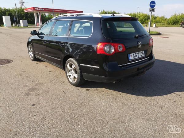 Black Volkswagen Passat 2006 in Panevezys, with an engine capacity of 2.00 L and mileage of 286 thousand km for 2250 €, photo 3 on AUTOMOTO.COM.LV